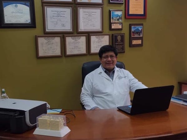Dr. Erick Rodas