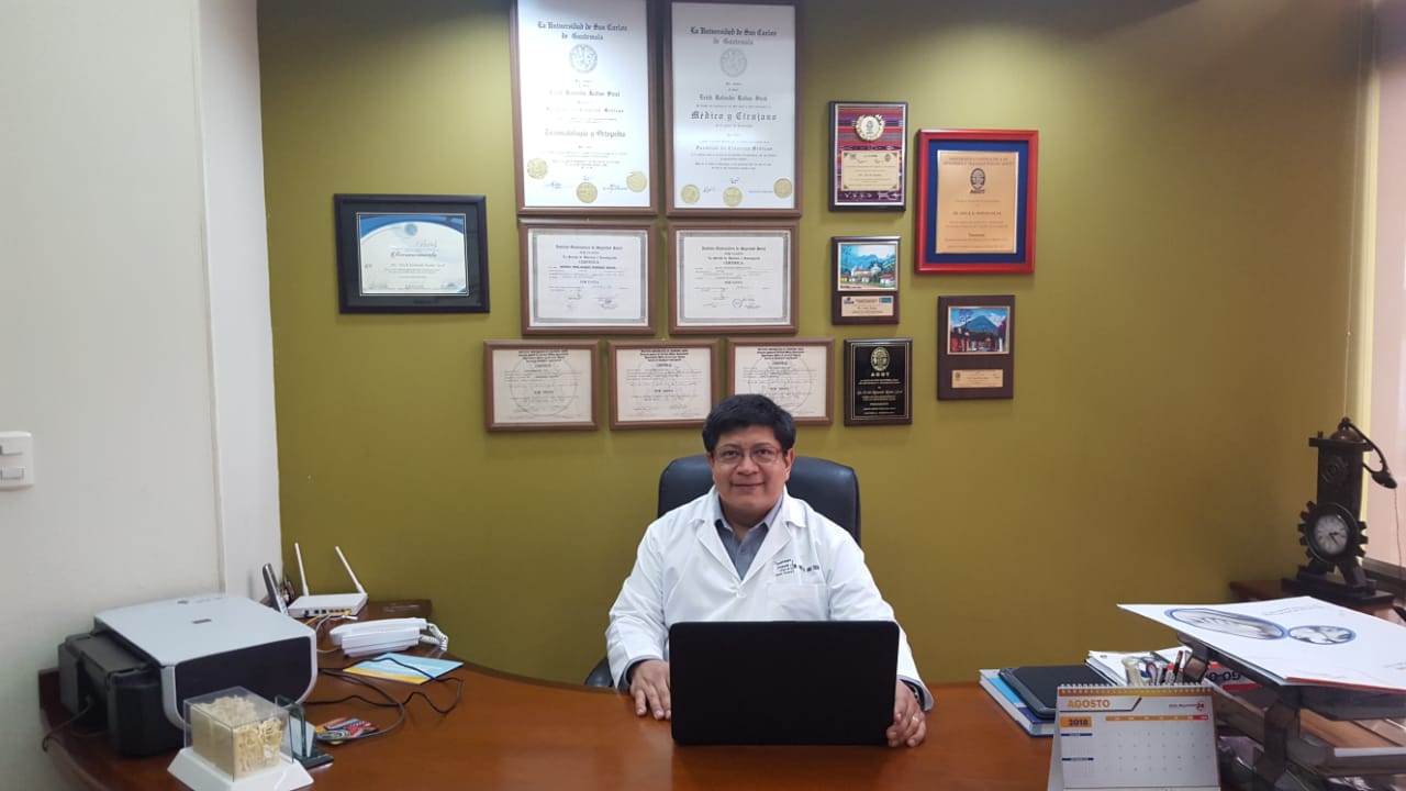 Dr. Erick Rodas